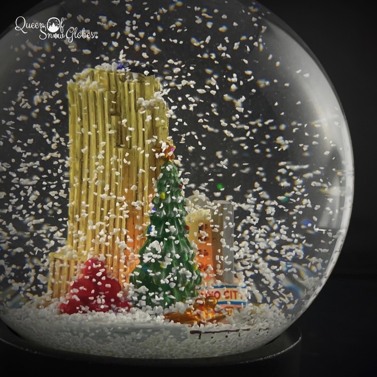 30 Rock NBC Snow Globes - Queen of Snow Globes