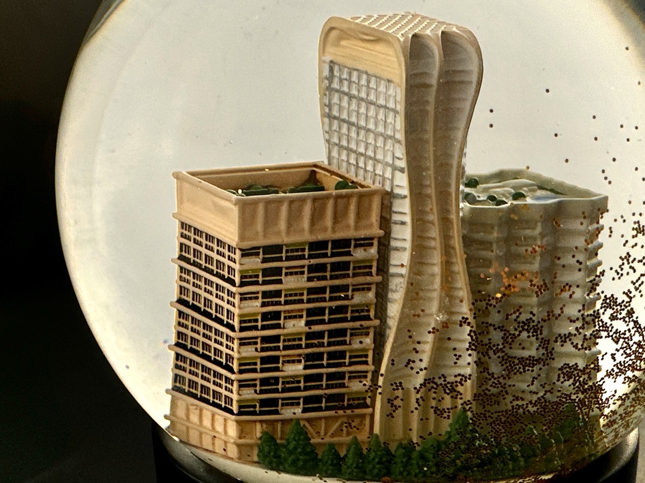 Aria Property - Queen of Snow Globes