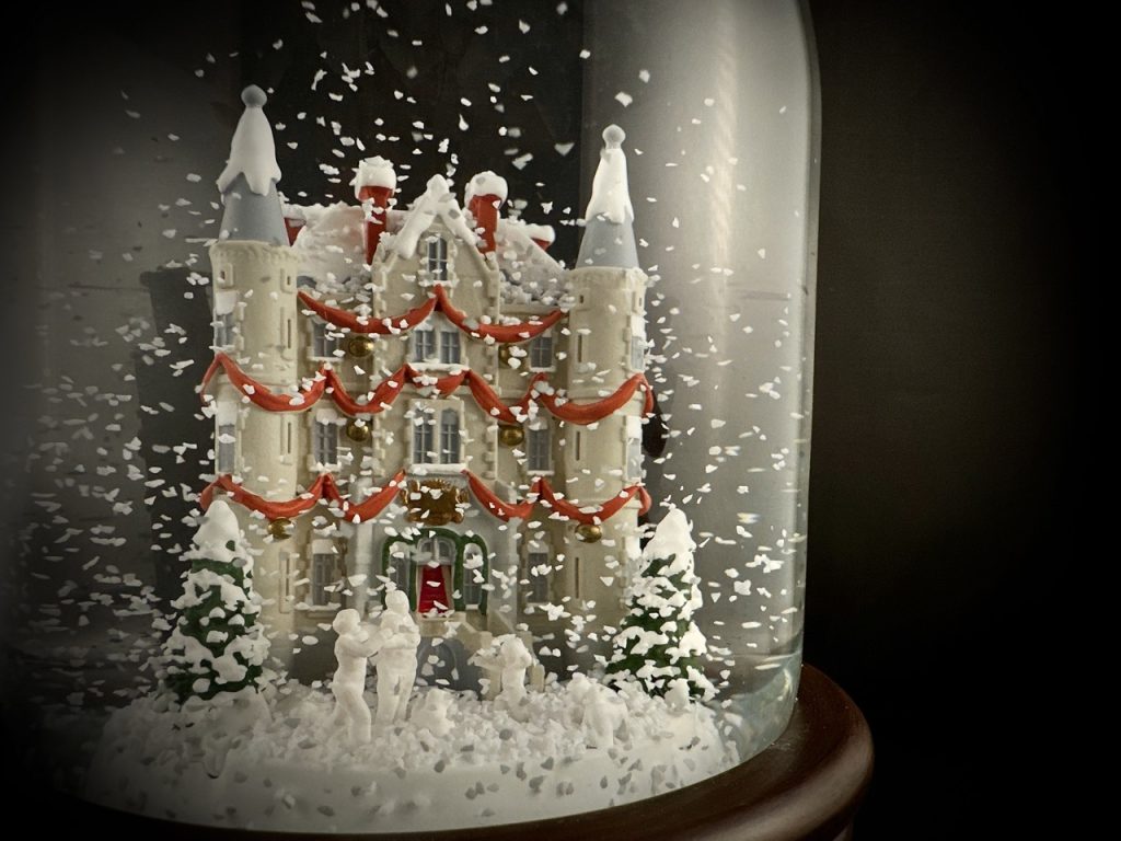 Escape To The Chateau - Queen of Snow Globes