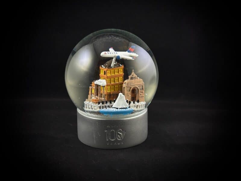 Delta Airlines | Mediterranean Magic - Queen of Snow Globes